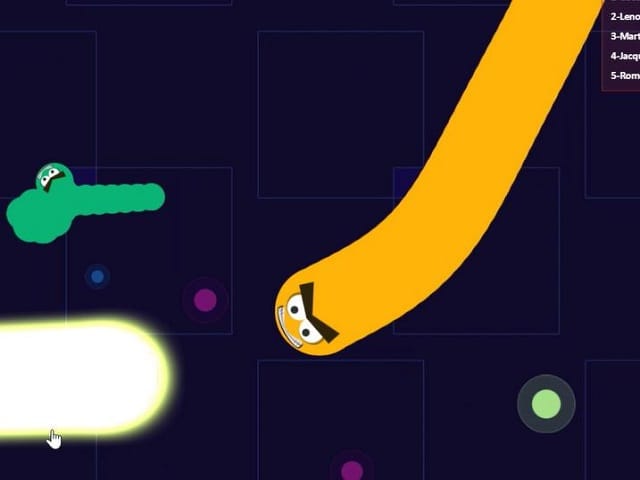 Angry Snakes | Pomu.jp